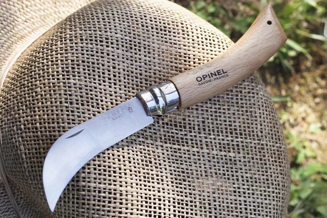Best Hawkbill Knives: Getting Hooked - BLADE Magazine