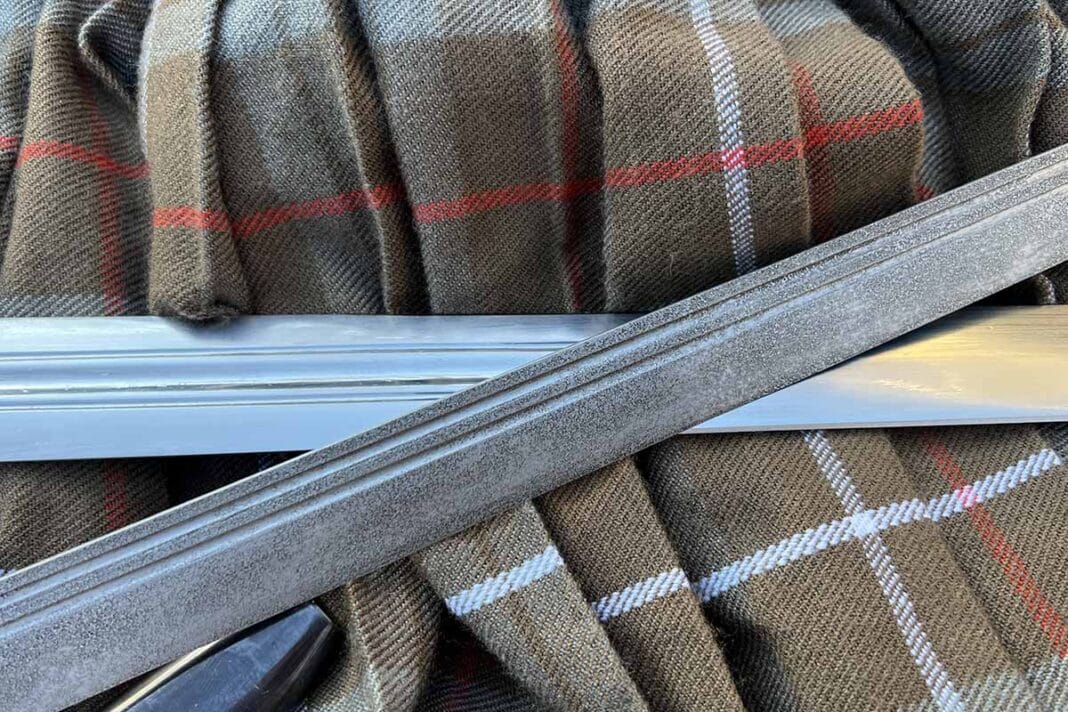 Scottish Swords: Cold Steel And CAS Iberia's Tartan Edge - BLADE Magazine